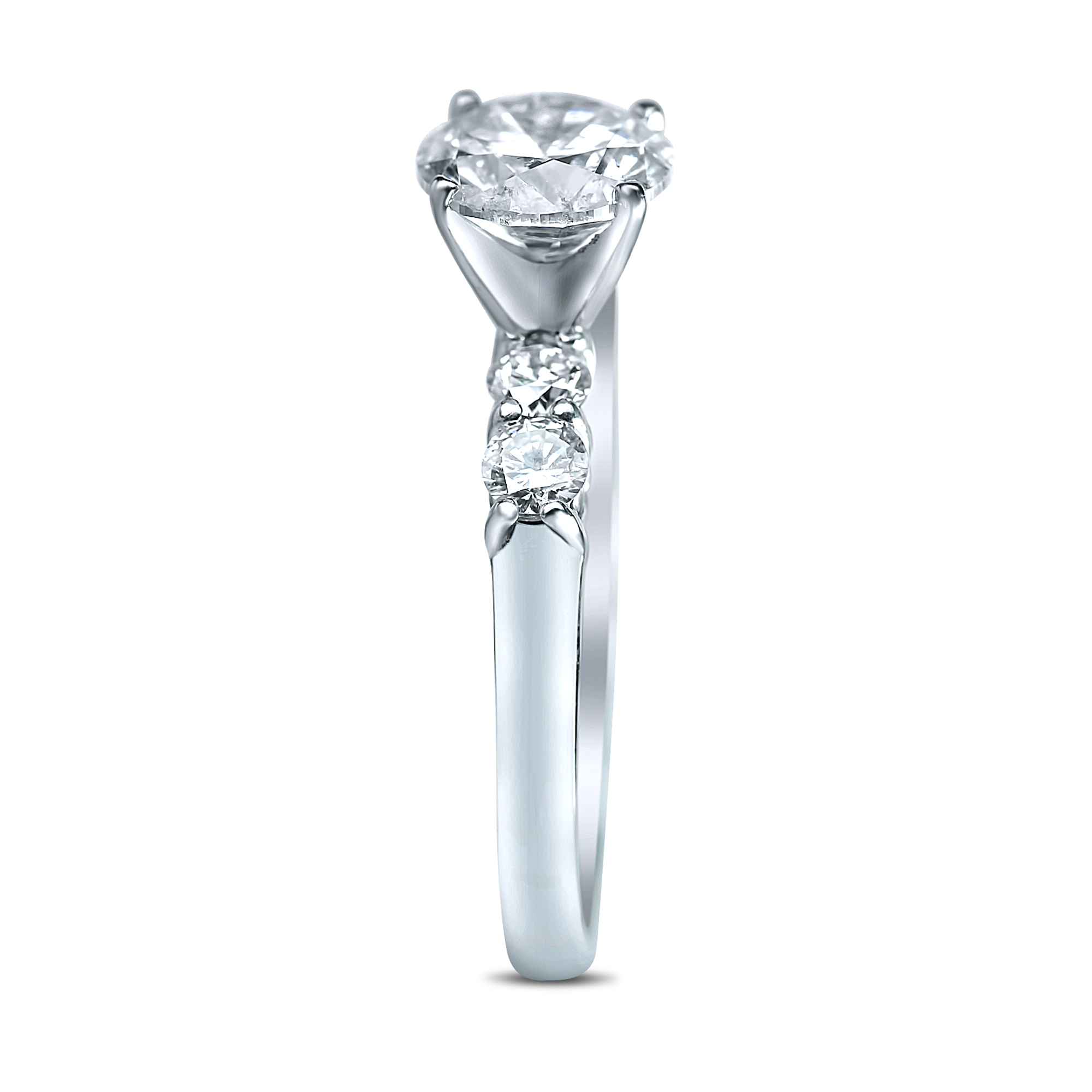 1 1/2cttw Round Center with Two Side Diamonds